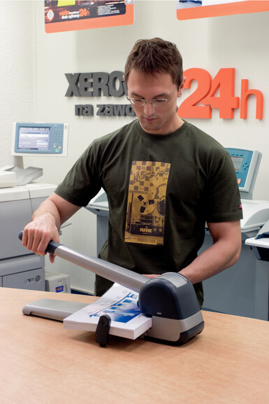 Kraftlocher Super Leitz 5182 silber, Art.-Nr. 5182-00-SI - Paterno ...